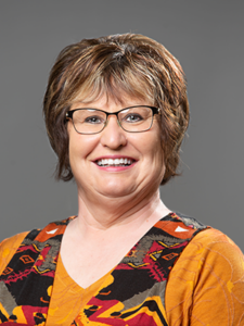 Susan Tebay Bio | American Bank & Trust